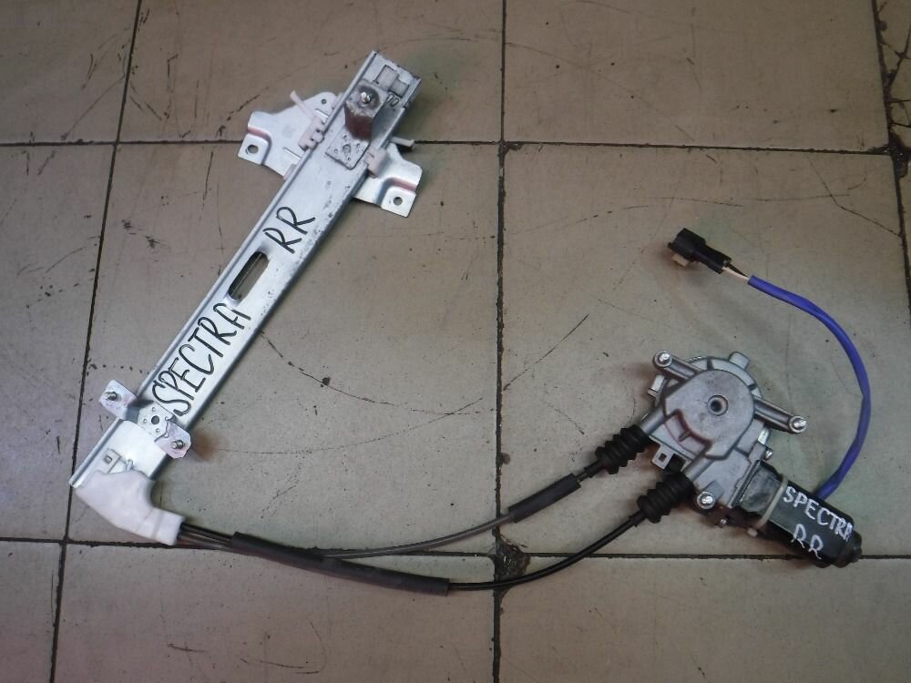 Стеклоподъемник задний правый Kia Spectra 0K2A272560C