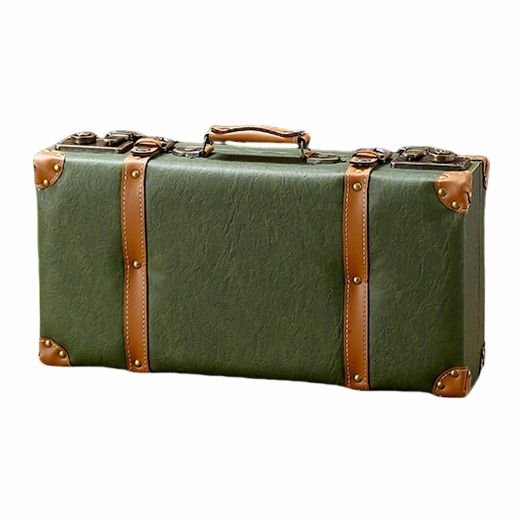 Традиционный европейский дорожный сундук из прочного дерева