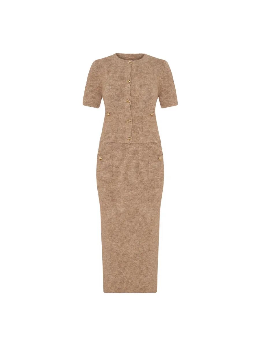 Комплект одежды 2025