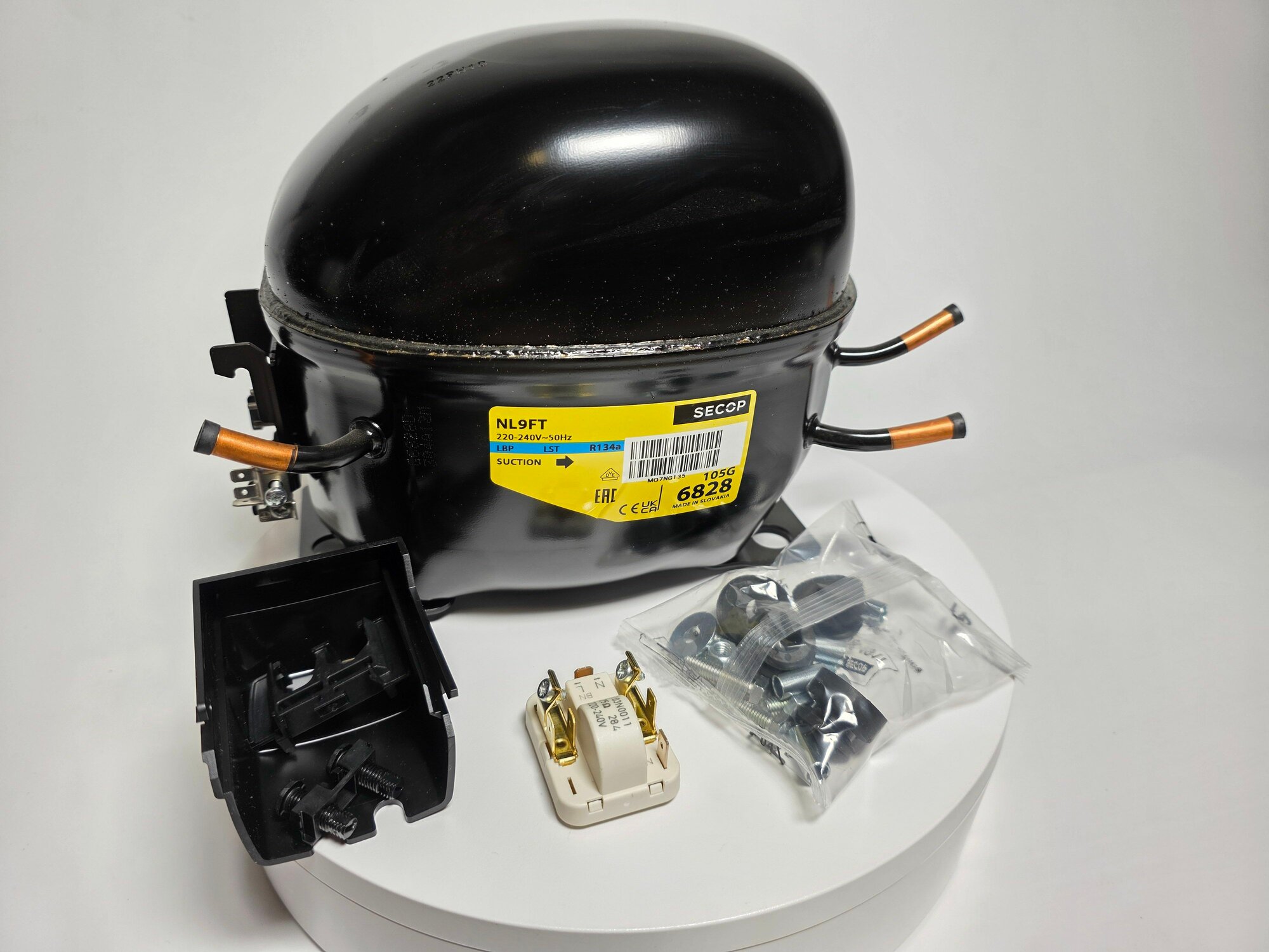 Компрессор NL9FT R134a 219Вт LBP SECOP код 105G6828