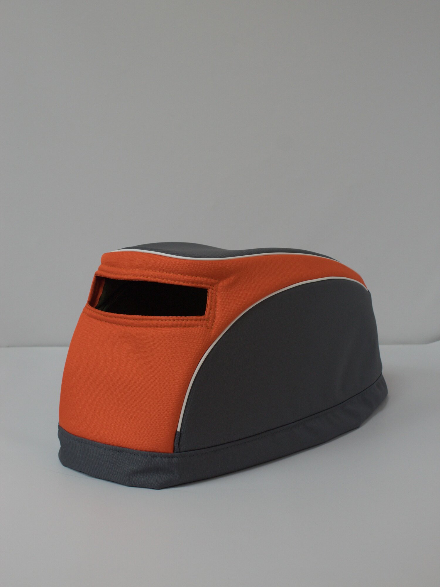 Чехол для лодочного мотора на колпак Хайди 9,9/Марлин 9,9 NEW (2х-тактный)