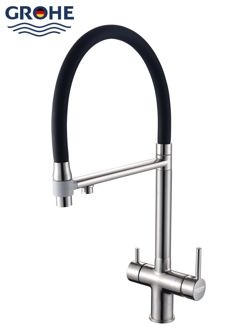 Кухонный смеситель Grohe с диспенсером для питьевой воды и гибким поворотным изливом из силикона.
