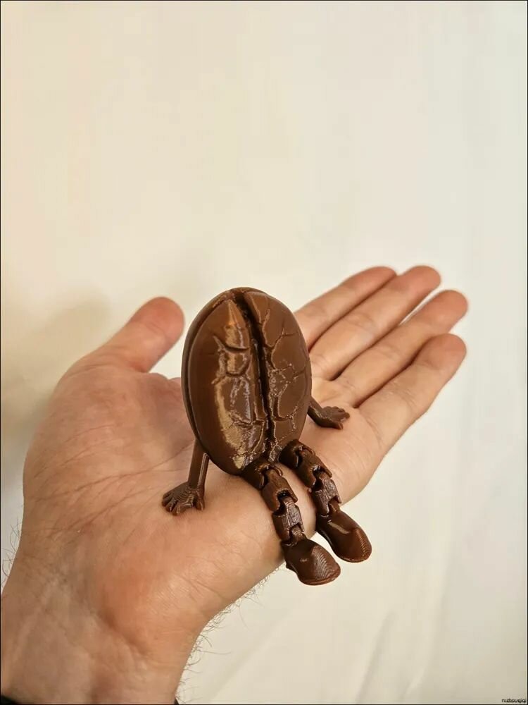 Кофейное зерно с подвижными ножками, подарок любителям кофе