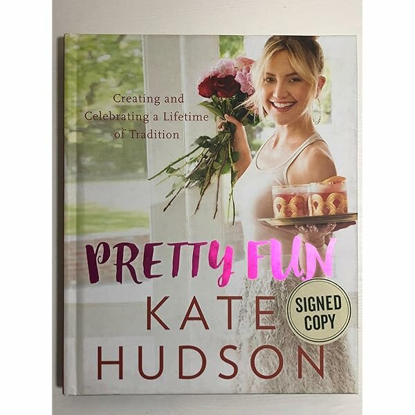 Pretty Fun: Creating and Celebrating a Lifetime of Tradition，Reprinted paperback book