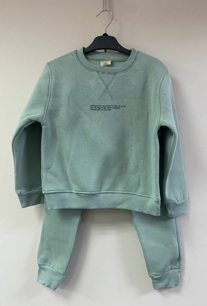 Комплект одежды