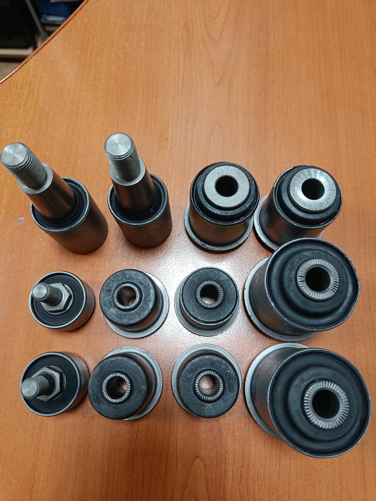 Комплект сайленблоков передней подвески Ssang Yong Actyon Kyron Rexton