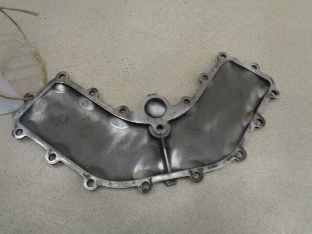 Крышка двигателя от Land Rover Range Rover 3 2002-2012