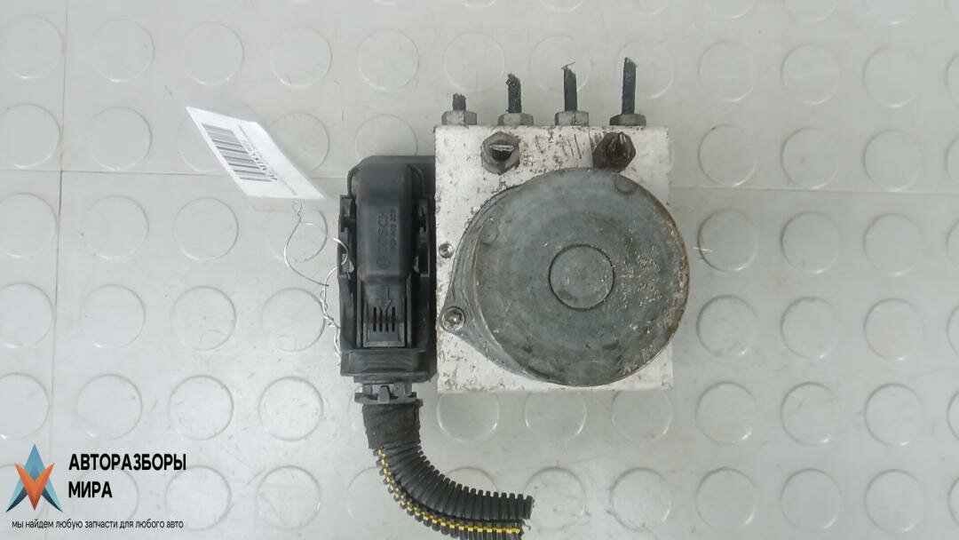 Блок ABS Opel Astra K 2015 39068591