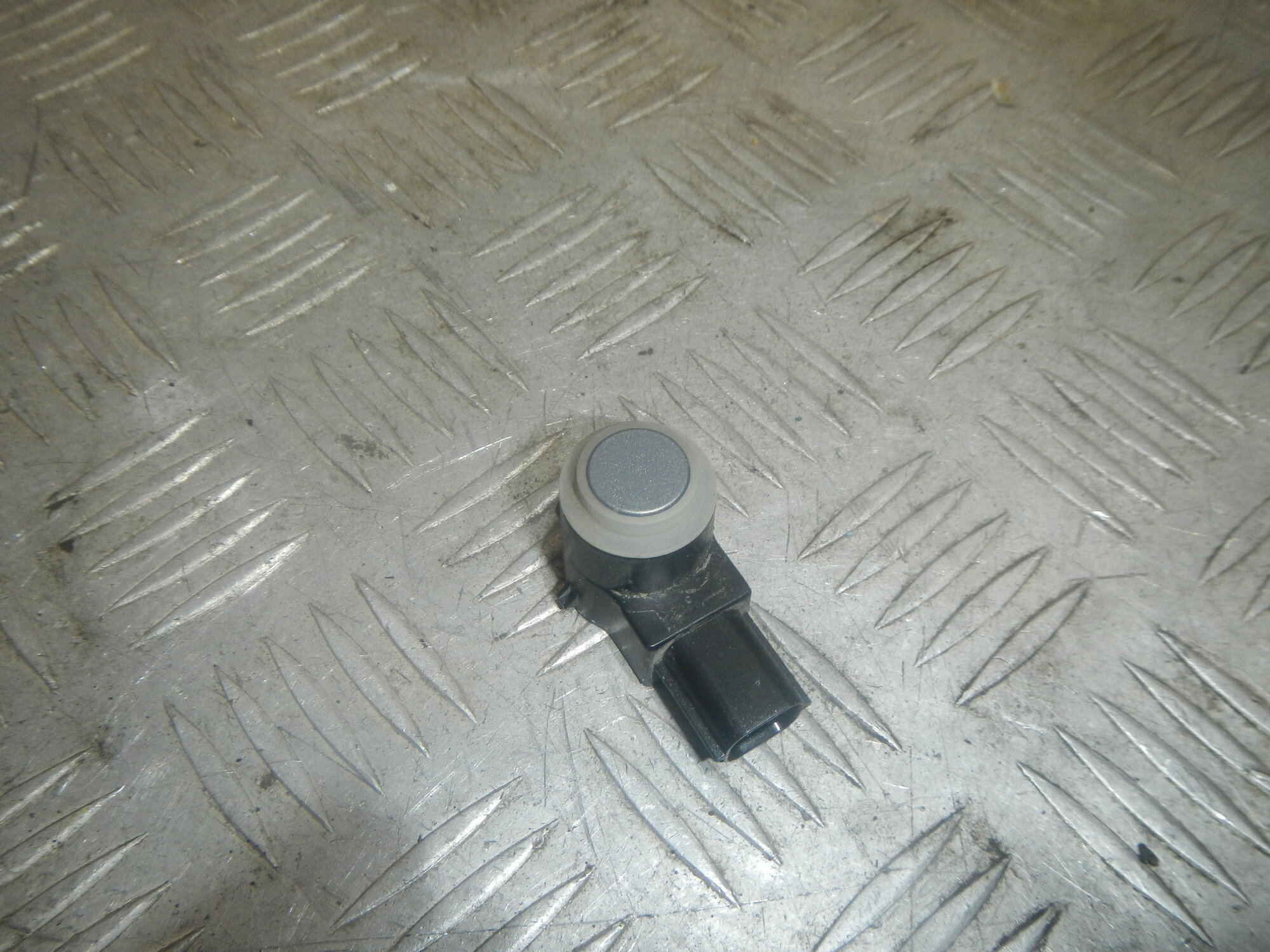 Б/У Датчик парковки, Chevrolet (Шевроле)-CAPTIVA C140 (11-) CHEVROLET CAPTIVA C140 (11-) Без видимых повреждений 586092 ...