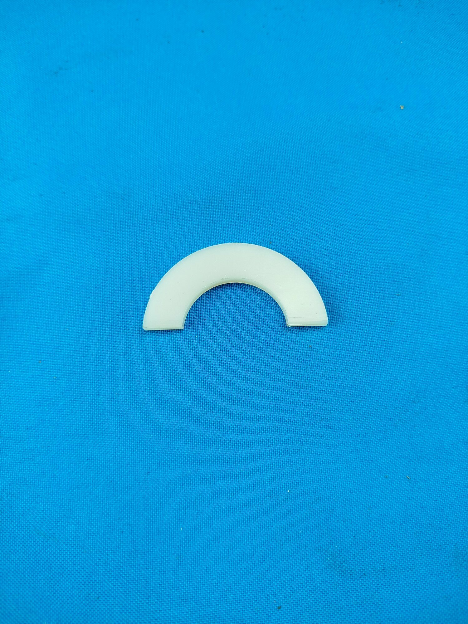 Полукольцо опорное подшипника коленвала "ЗМЗ" для автомобилей ГАЗ, УАЗ дв.402, 406