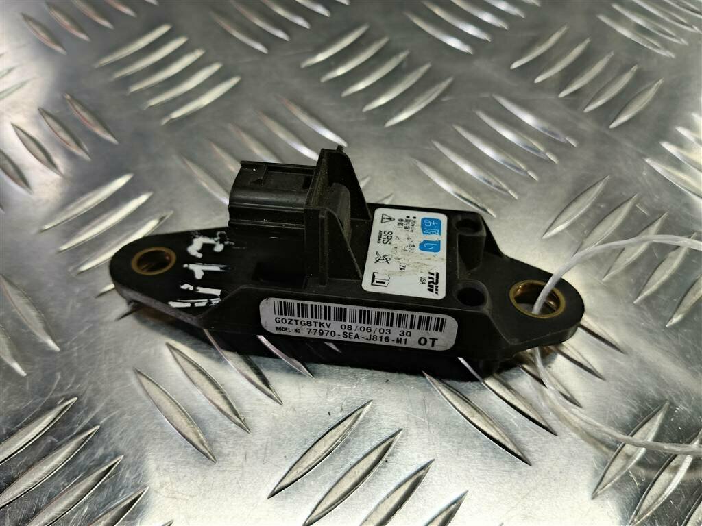 Датчик удара (AIR BAG) Б/У для HONDA Accord VII рестайлинг (2005—2008) 77970SEAJ81