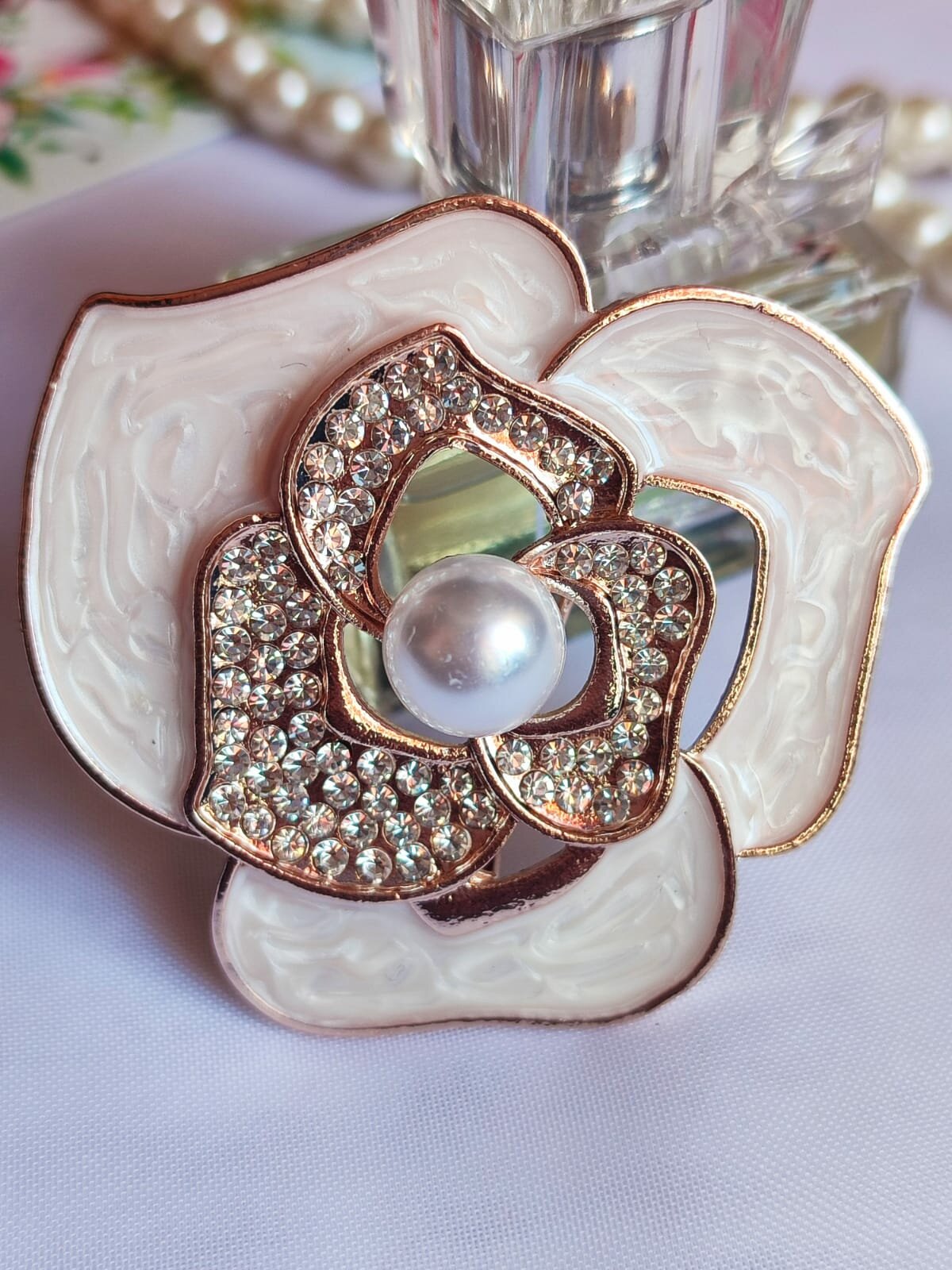 Брошь, эмаль