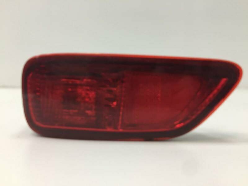 Фонарь задний в бампер левый Nissan Patrol Y62 2010-2024