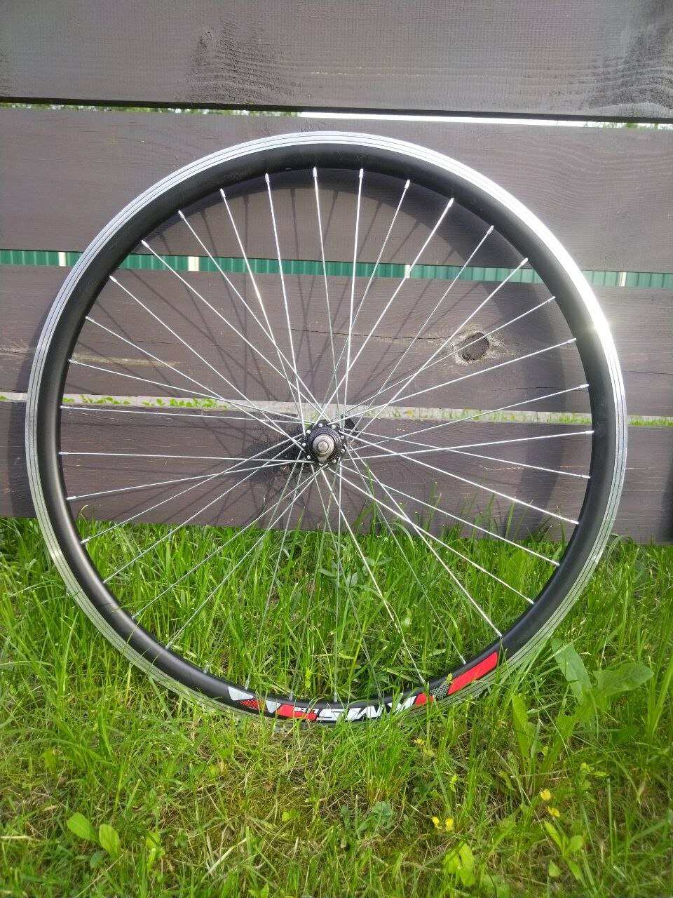 Колесо 27,5 переднее, гайки, V-тормоз, двойной алюминиевый обод, KMS