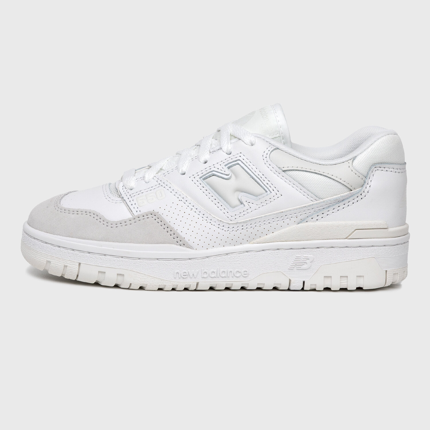 Кроссовки 550