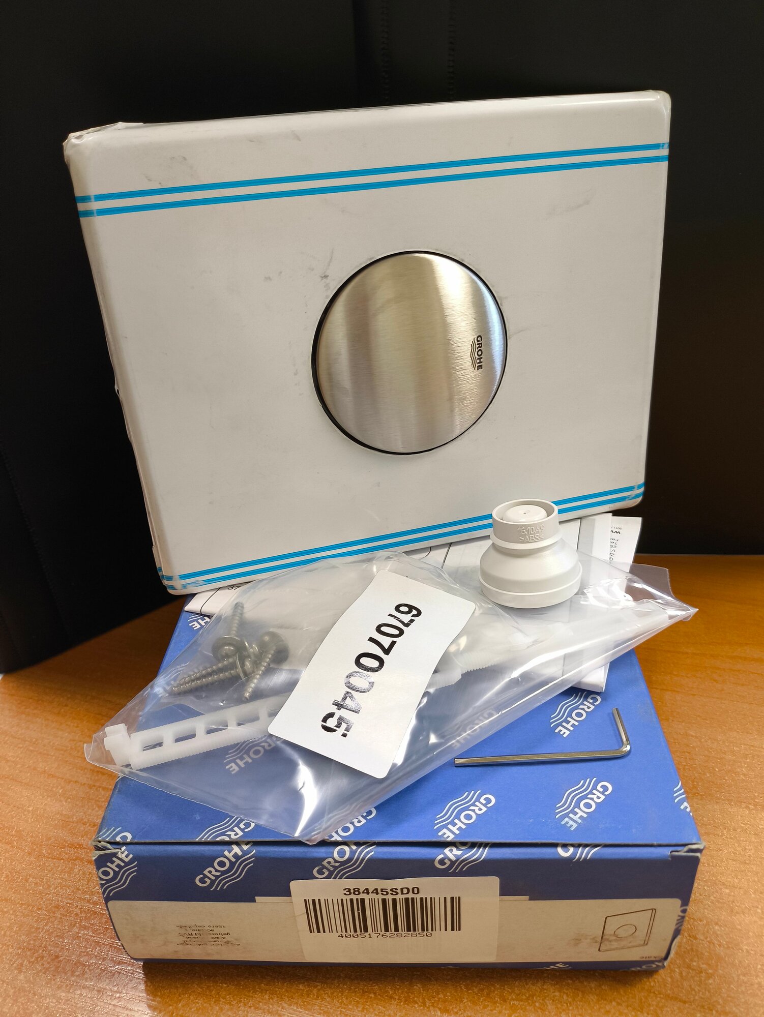 Панель смыва для унитаза GROHE Skate, нержавеющая сталь 38445SD0