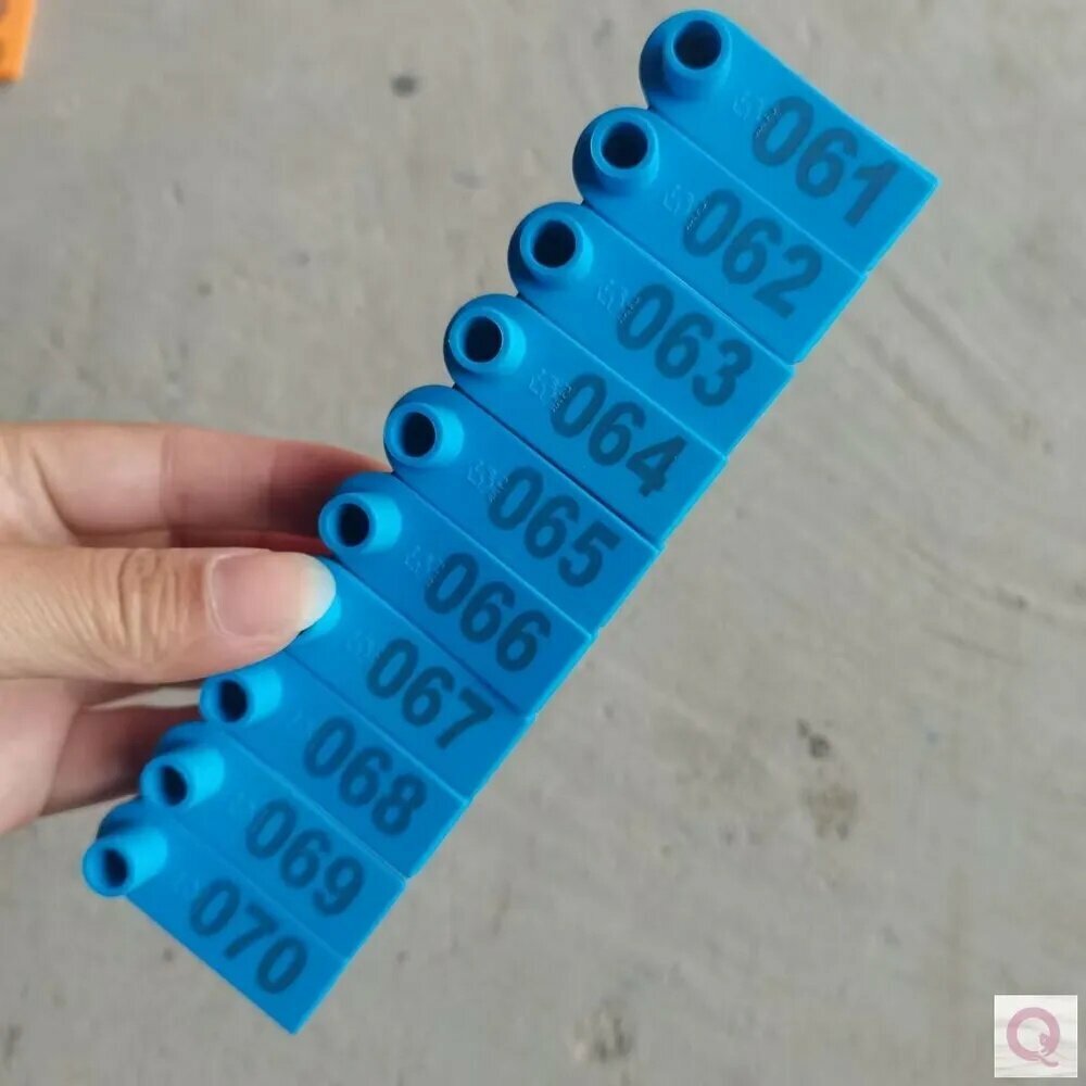 Бирки ушные для овец, коров, КРС и др. животных 100 шт. нумерация от 1 до 100, размер 48 x 18 мм, толщина 1,5 мм