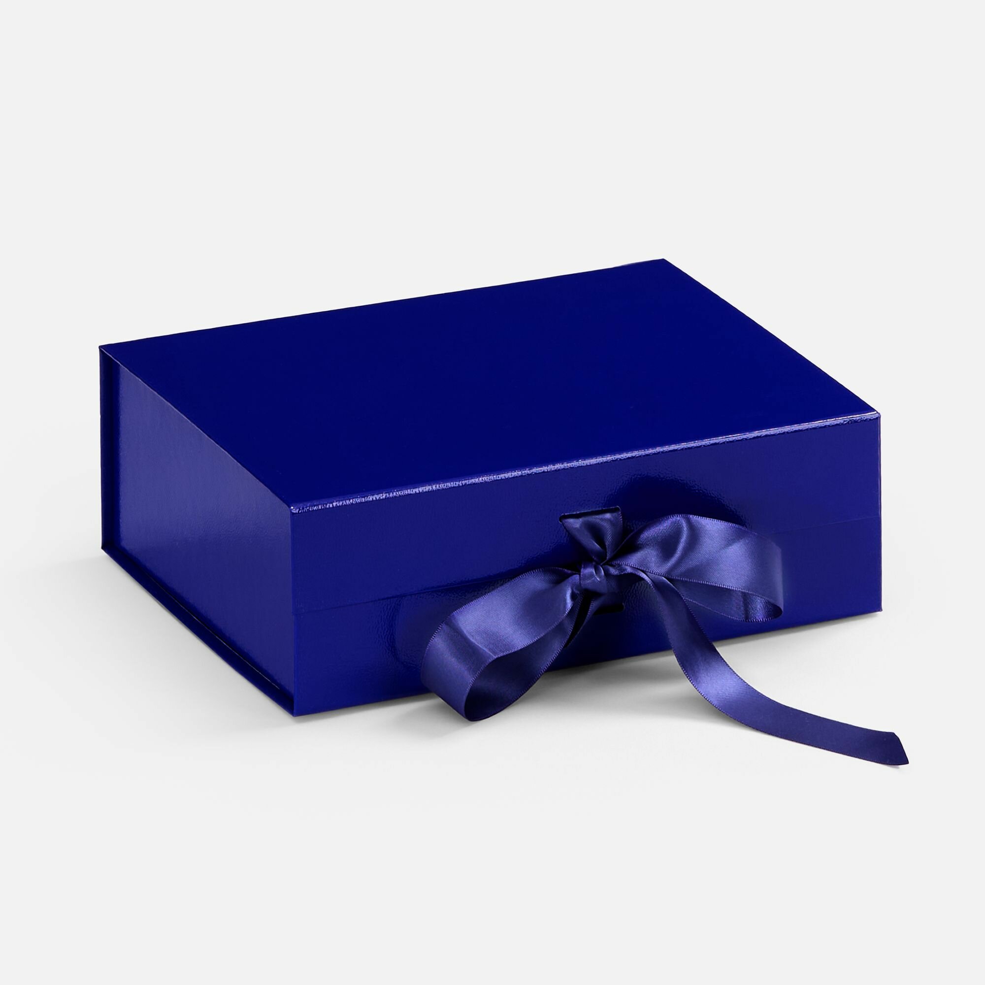 Коробка подарочная для хранения складная с лентой, 24х18х7.8, подарочная упаковка, на магнитах, синяя