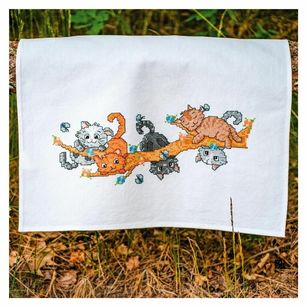 PN-0217574 Набор для вышивки крестом Vervaco"Играющие котята"