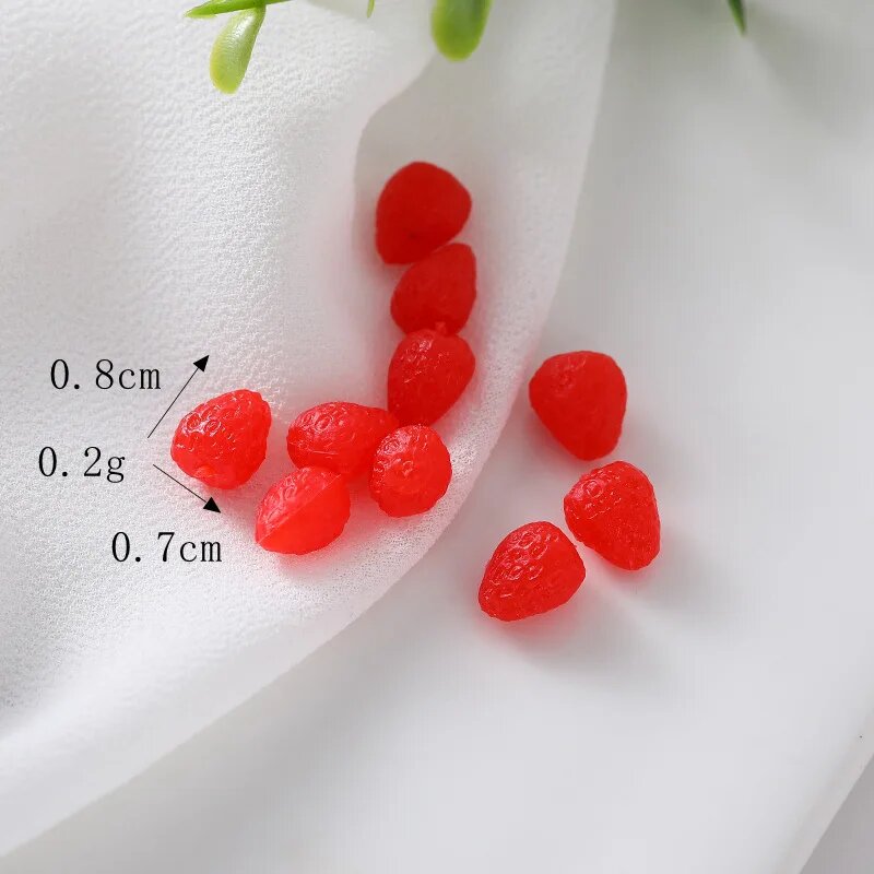 Миниатюрные клубники из смолы, 10 шт, 0.8cm