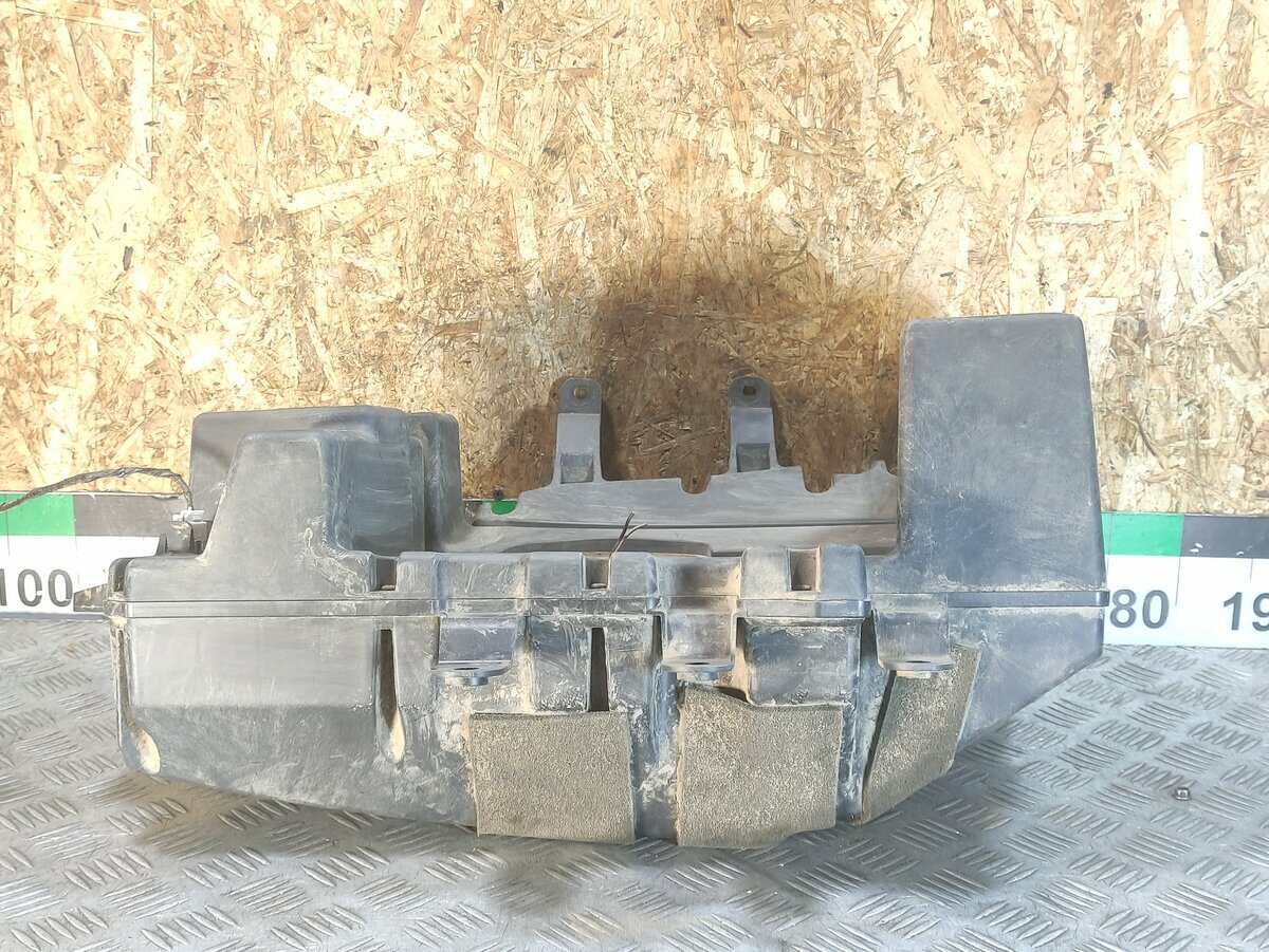 Сабвуфер SUBARU Tribeca B9 86301XA37A