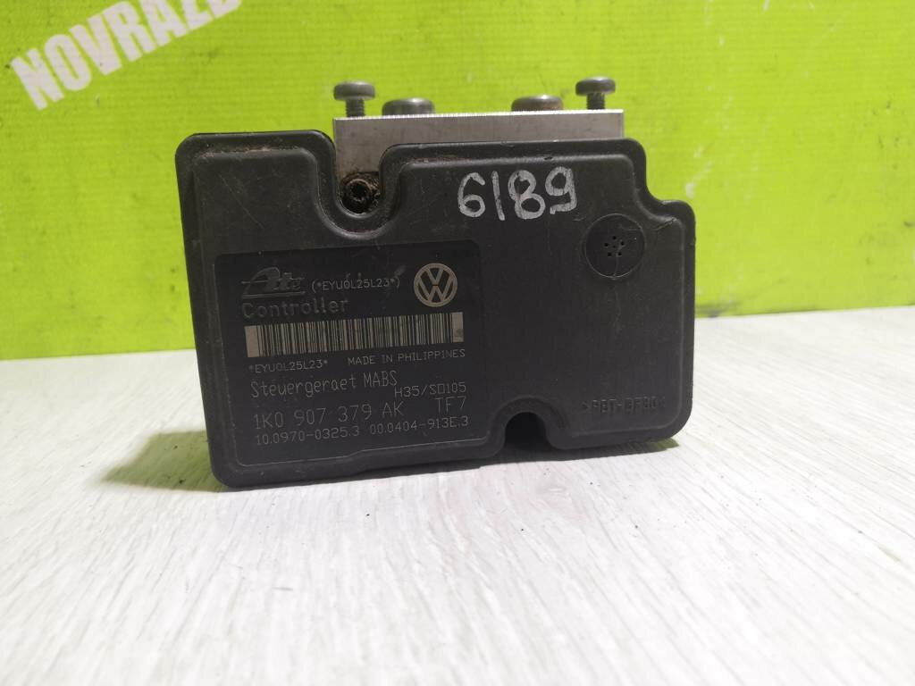 Блок ABS насос VW Golf 6 09-12