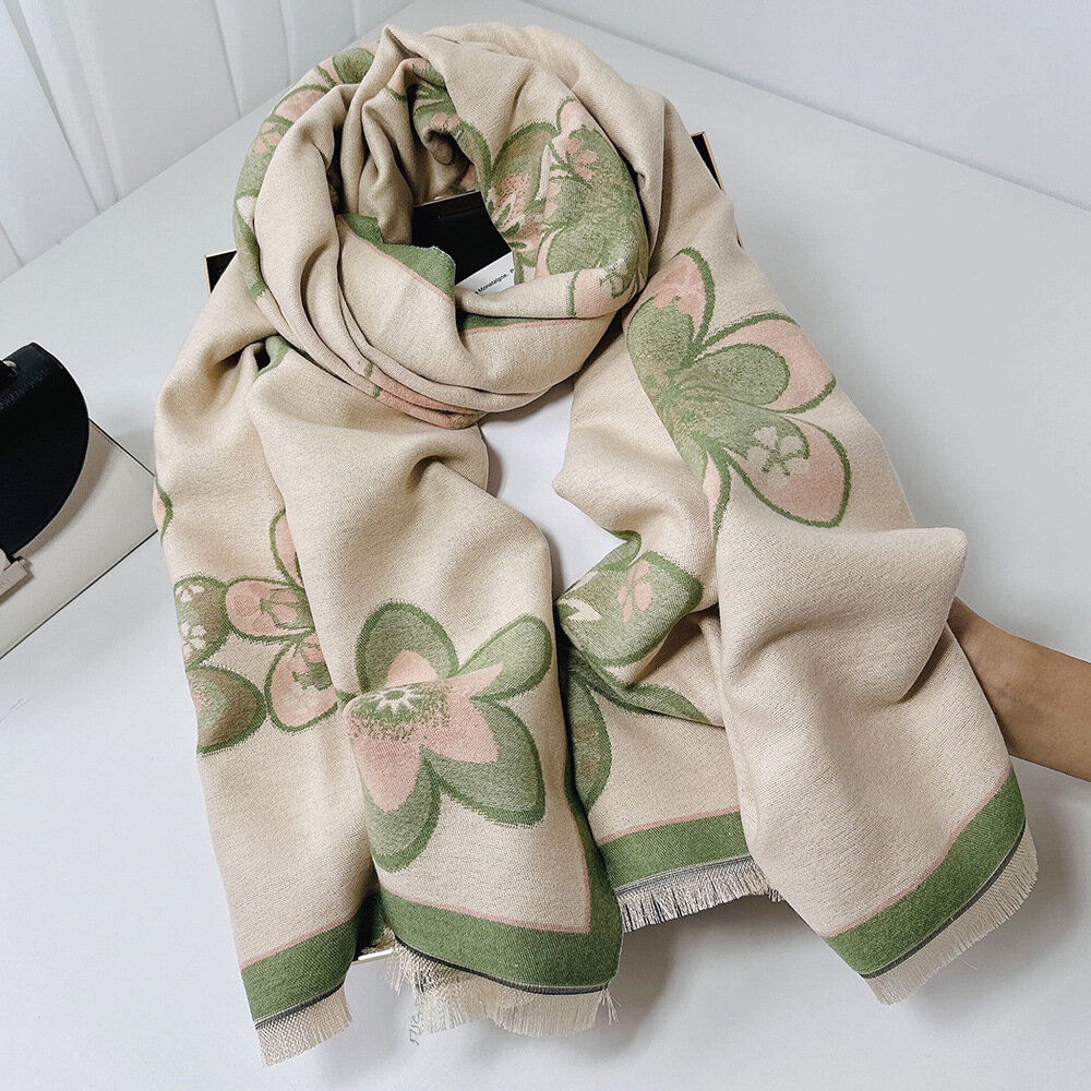 Шарф для женщин