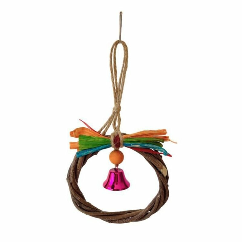 Кукурузная шелуха, кольцо для подвешивания на яблоневой ветке, кольцо для стояния попугая