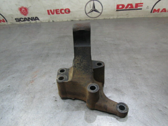 Кронштейн задний правый двигателя D2066 MAN TGA, TGX, TGS