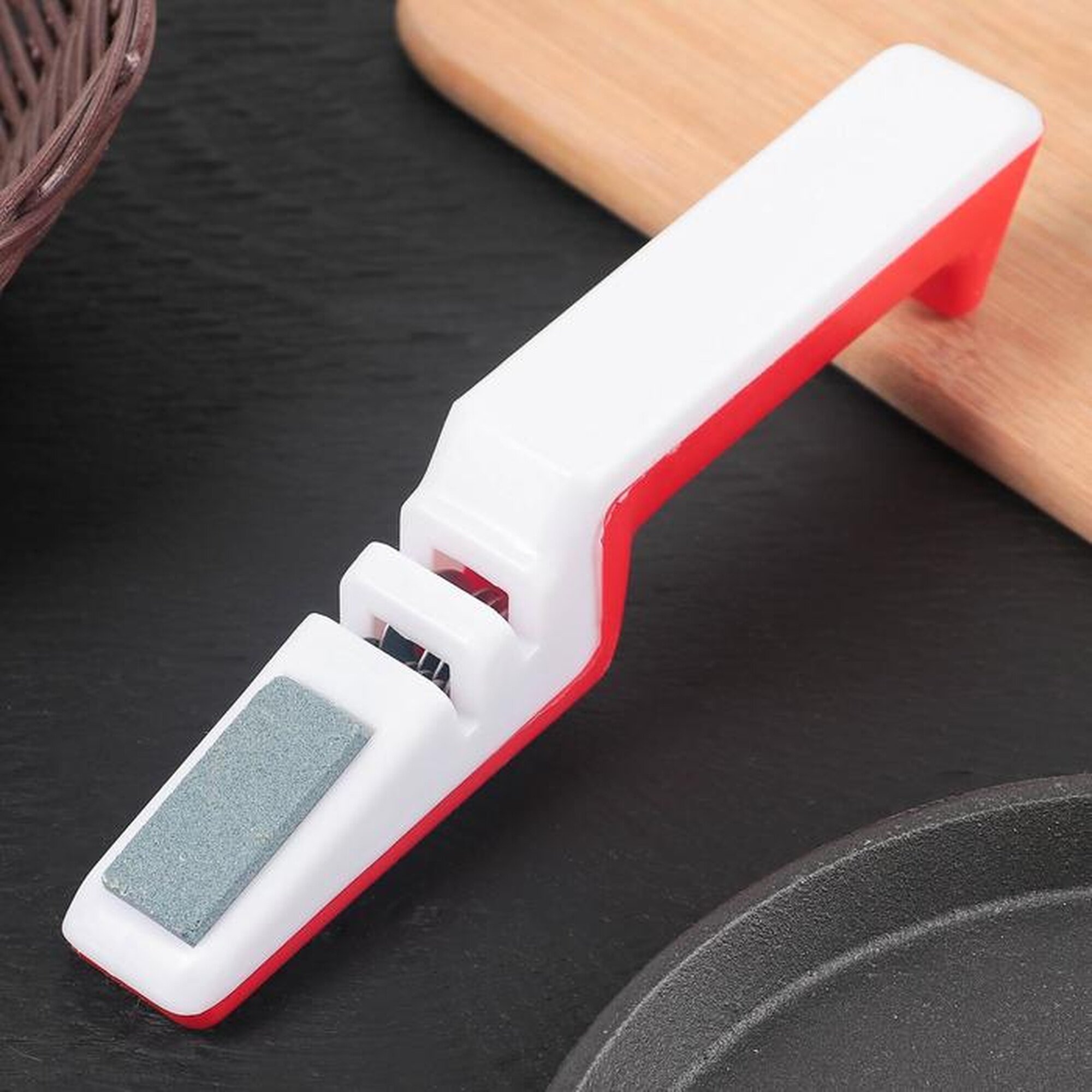 Механическая точилка SKYPHOS «Стиль», нержавеющая сталь/пластик, 19 см, белый