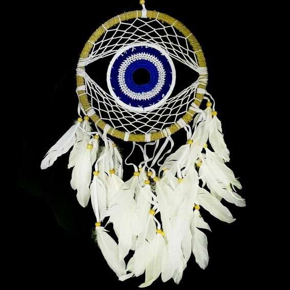 Ловец снов от сглаза кружевной круг с перьями и деревянными бусинами (макраме, диаметр 22 см, длина 50 см.), 1 шт.