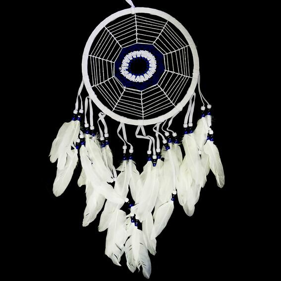 Ловец снов от сглаза кружевной круг с перьями и бусинами (макраме, диаметр 21 см, длина 50 см.), 1 шт.