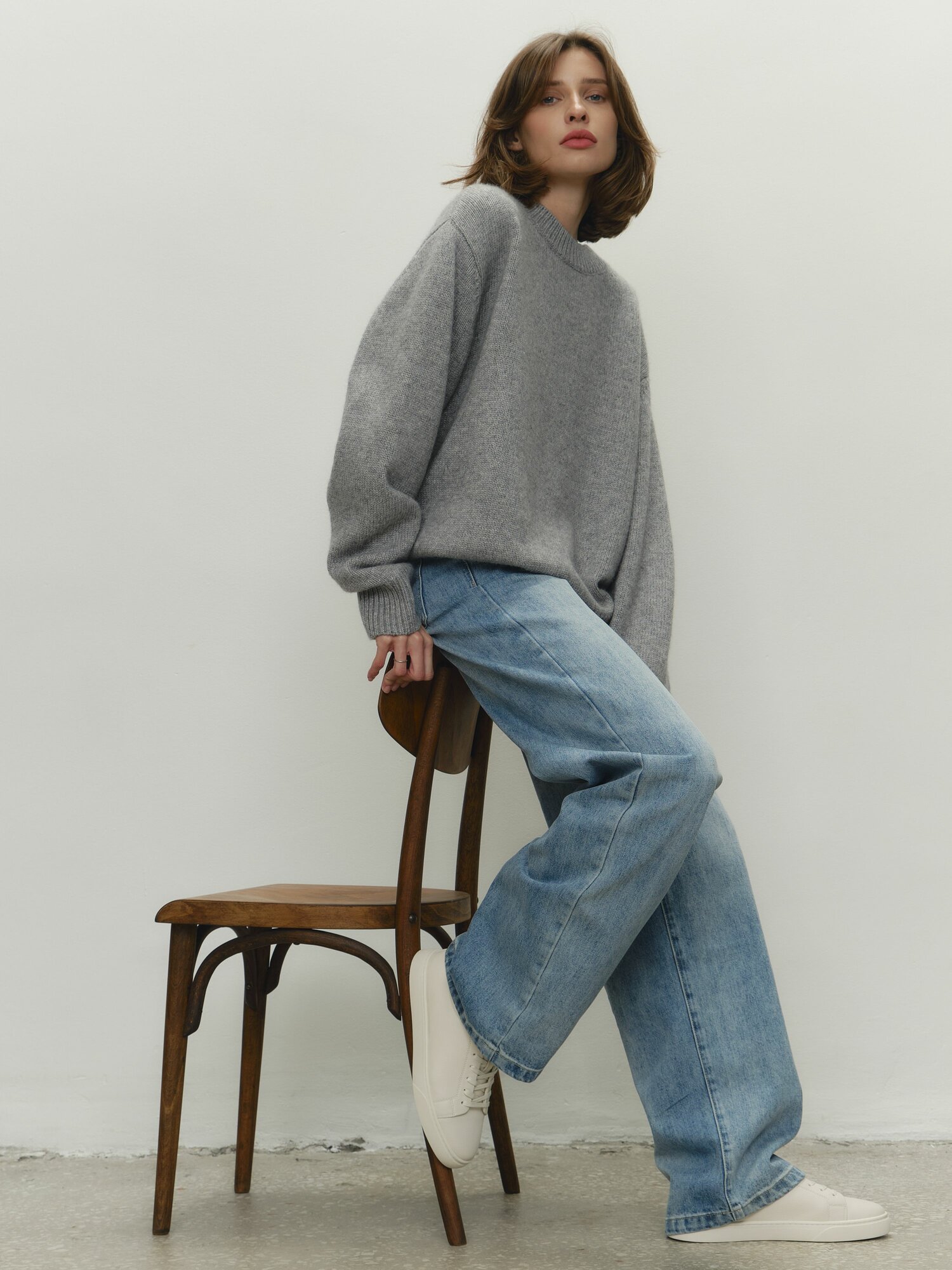 Джинсы широкие 