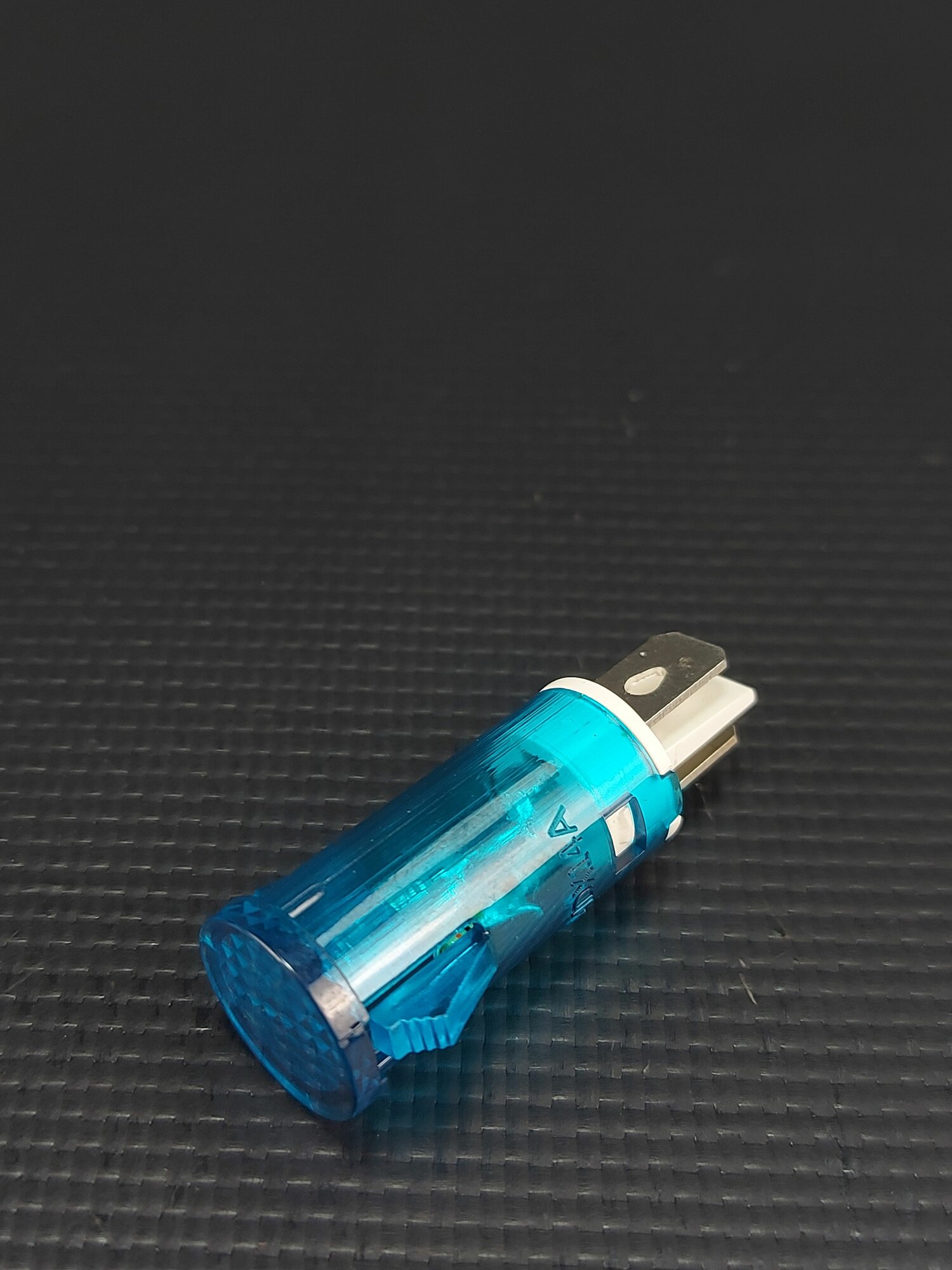 Лампочка неоновая в корпусе RUICHI MDX-14 15мА/220V синяя