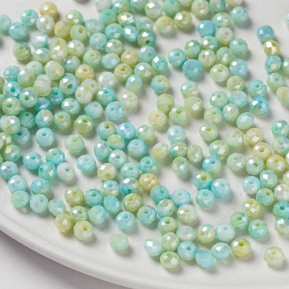 Фианит граненый 6 мм, бусины натуральные для рукоделия и украшений, 40шт, цвет зеленый