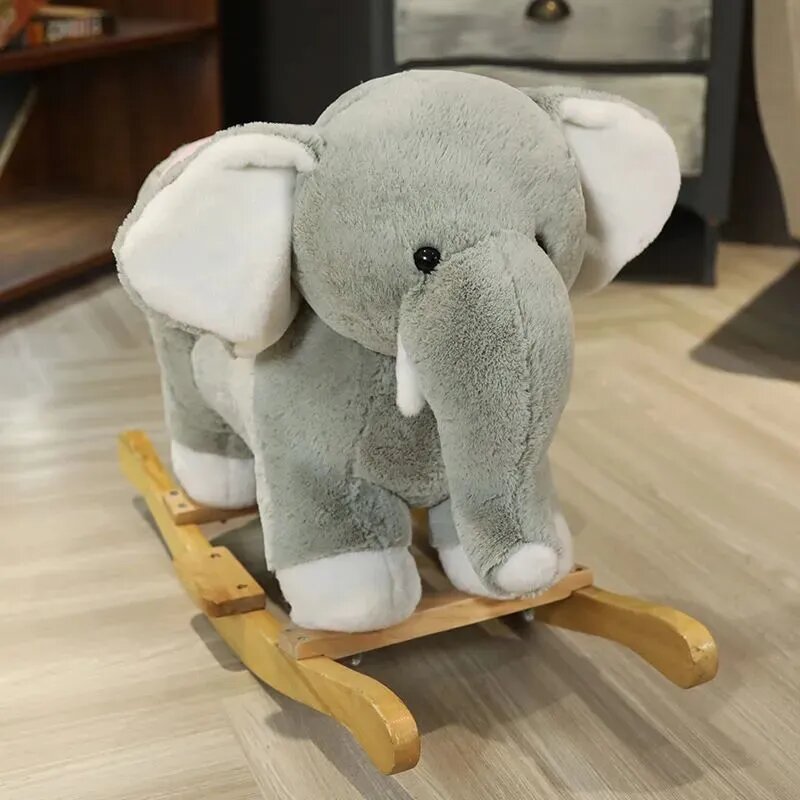 Детская качалка-слон из массива дерева в качестве подарка на день рождения