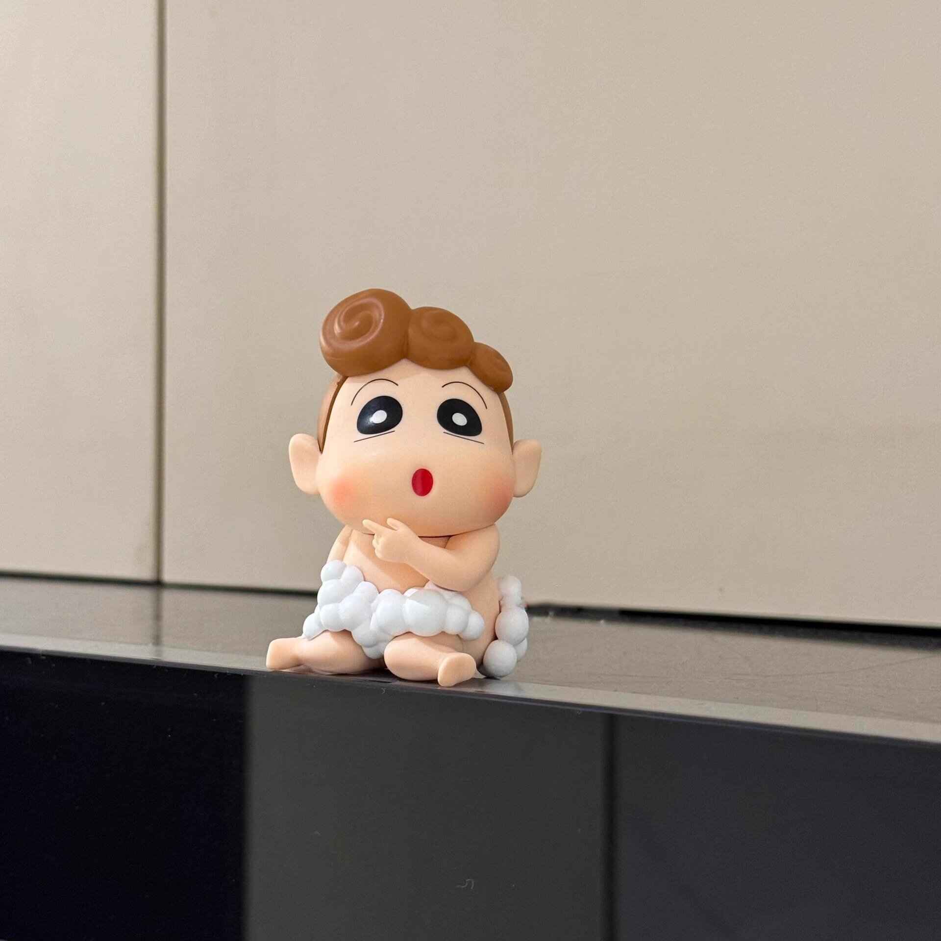 Фигурка «Крейон Шин-чан» для ванной комнаты, небольшое украшение для ванной, модная игрушка, креативный подарок для парня или девушки.