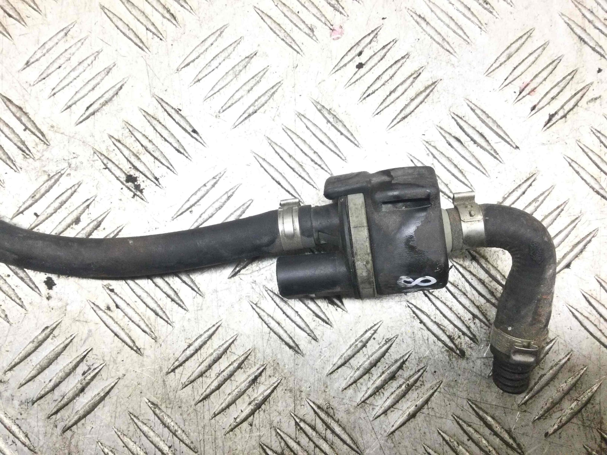 Б/У Клапан воздушный Audi A6 C5/4B (1997-2004) 2000 г.