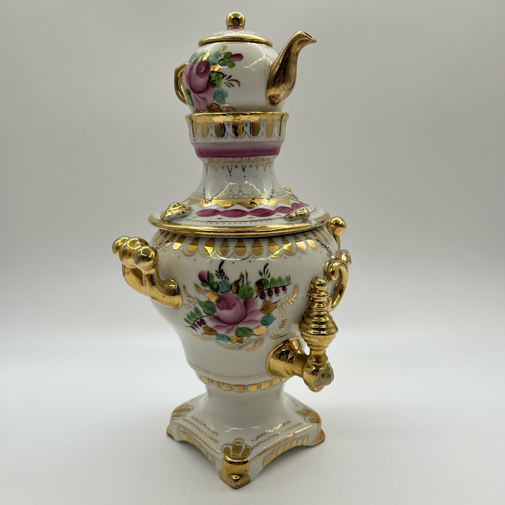 Самовар декоративный с заварочным чайничком с олимпийской символикой (в подборе)