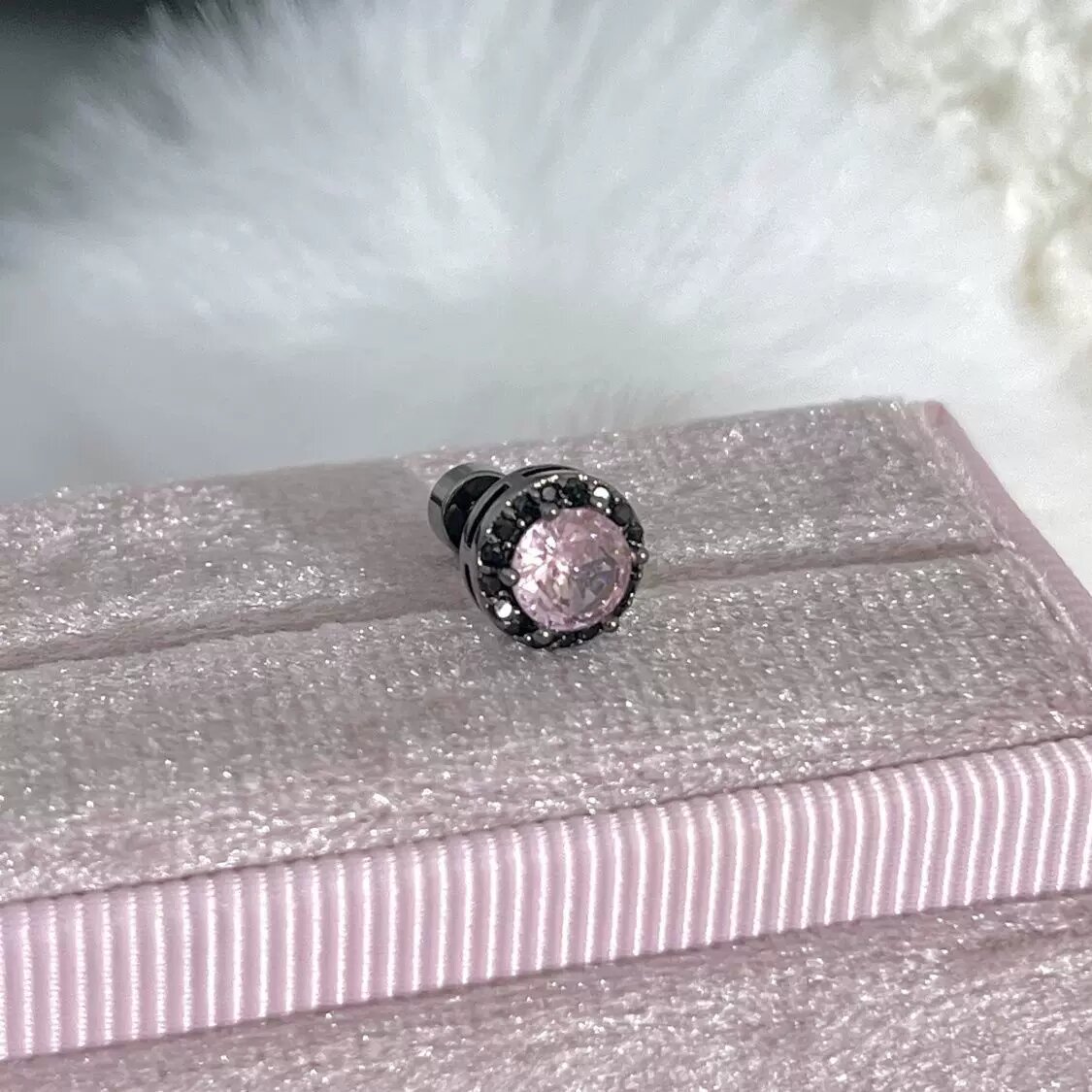 Серьги одиночные