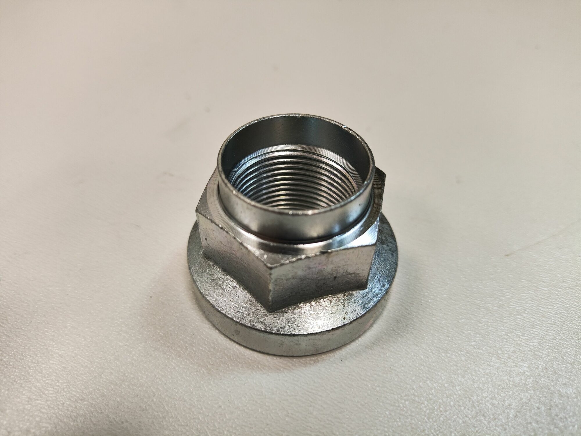 Гайка ступицы Chery Tiggo 8 Pro [1.6 16V 7AMT внедорожник] FQ33A24T12F36