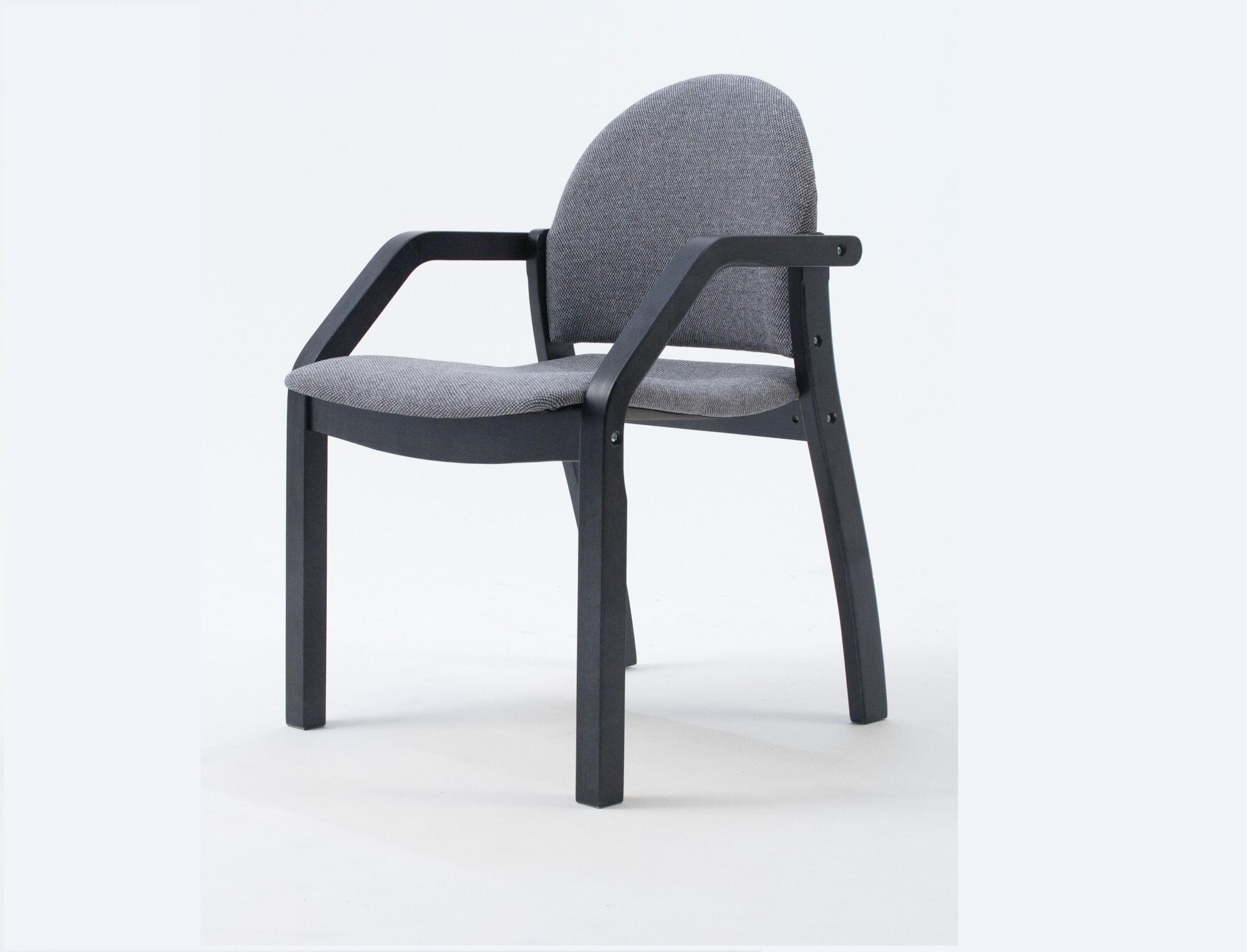 Стул-кресло ZiP-mebel Джуно 2.0 Чёрный/Графит Размеры: Высота 850мм Глубина 570мм Ширина 560мм