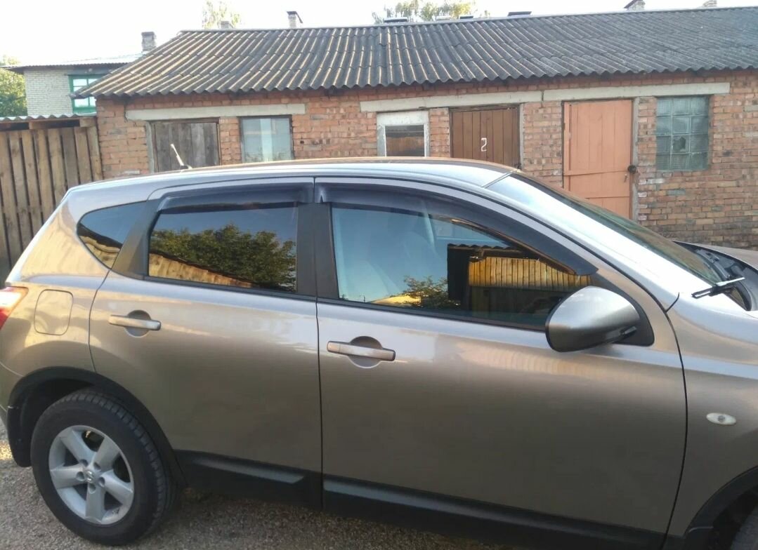 Дефлекторы окон Nissan Qashqai (J10) 2007-2014г