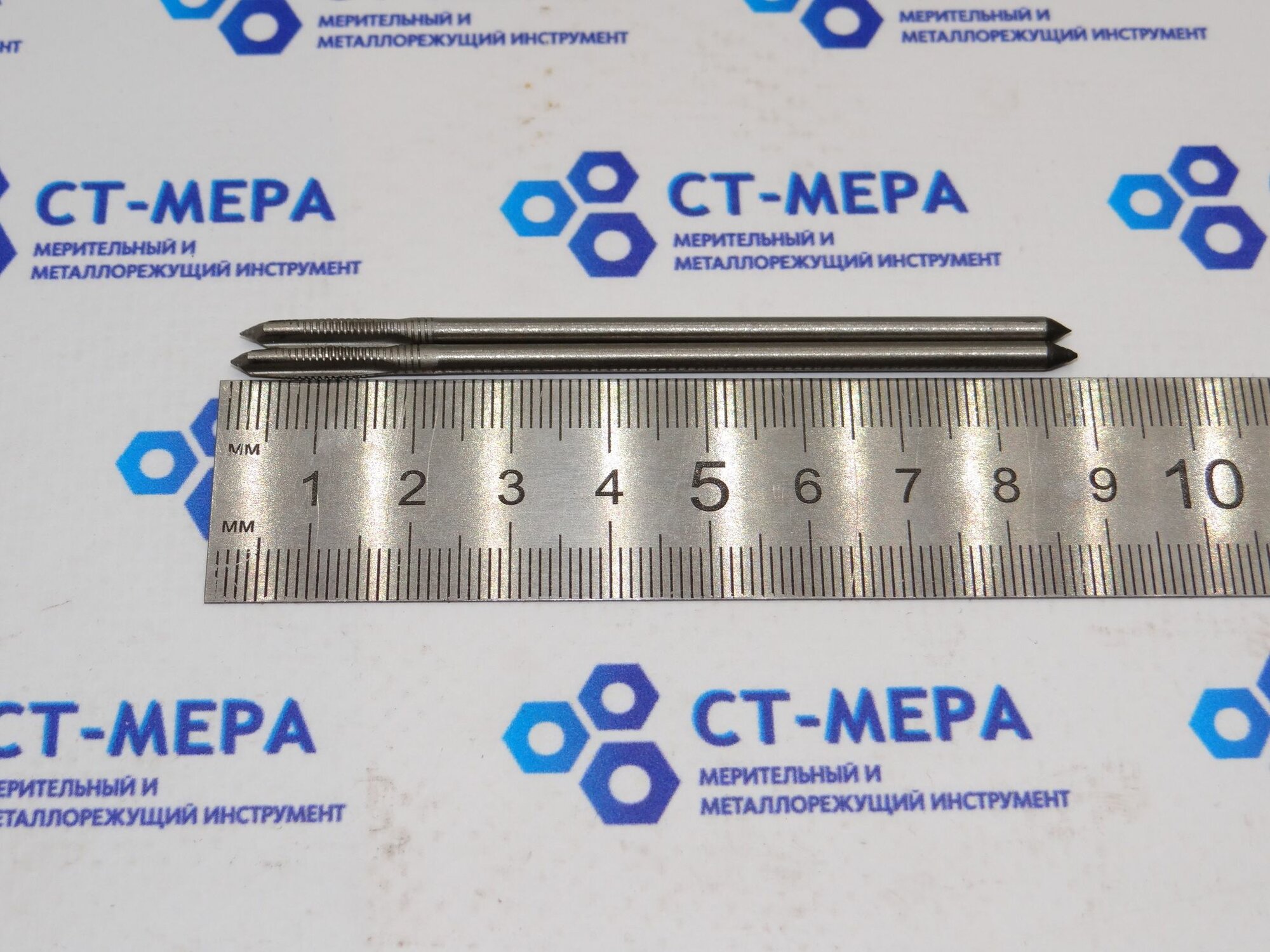 Метчик гаечный М4 0,7 L90