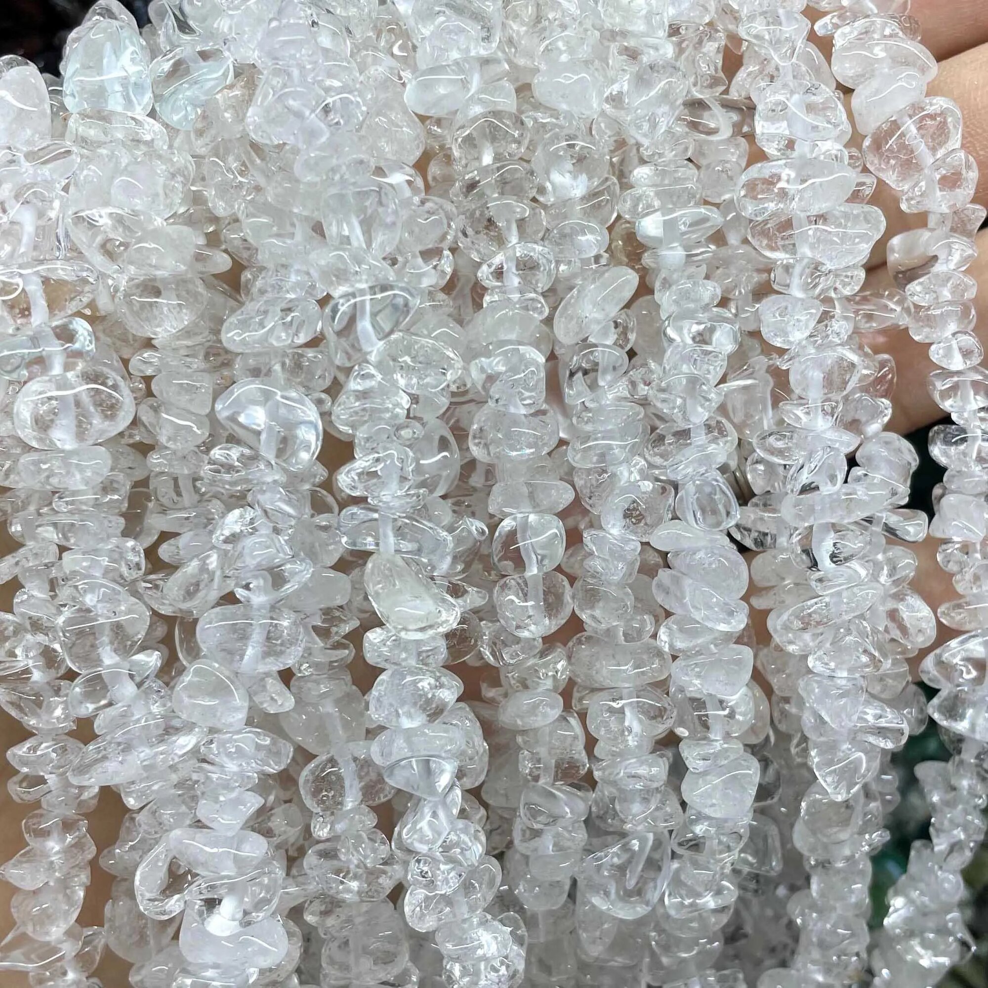 Бусины из натурального камня SYSRXLR Белый, white crystal