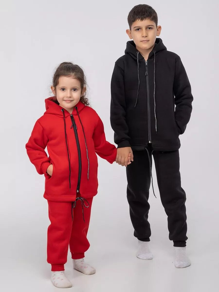 Костюм спортивный