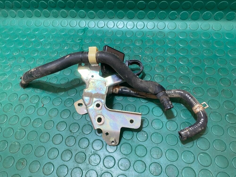 Клапан вентиляции топливного бака Mazda CX-5 II (2017—2022) PE0118751