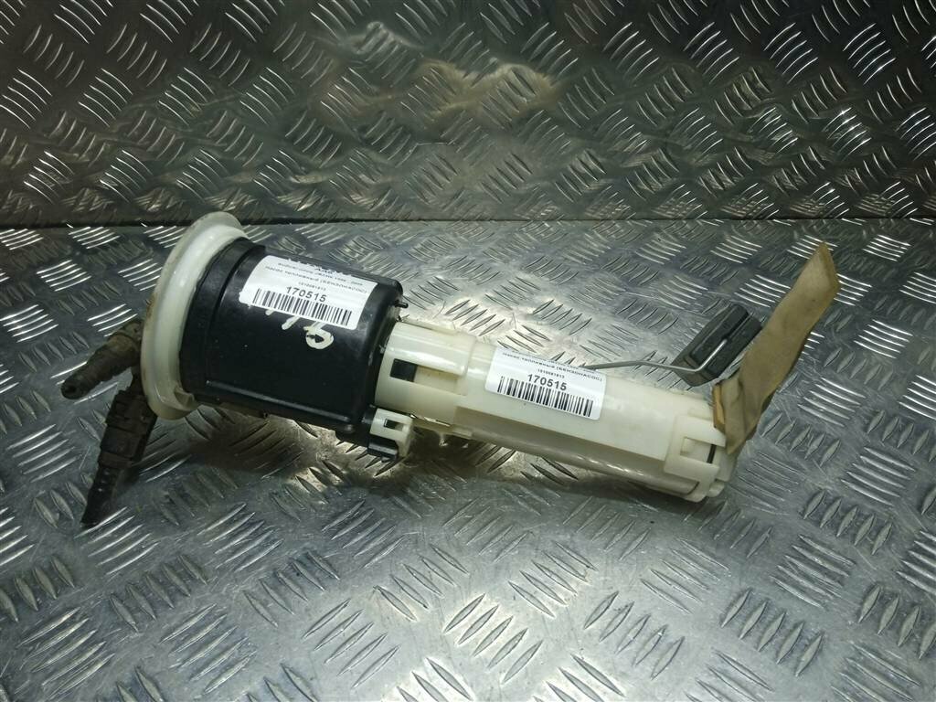 Насос топливный (бензонасос) Б/У для SUZUKI JIMNY III рестайлинг (2005—2012) 1510081813