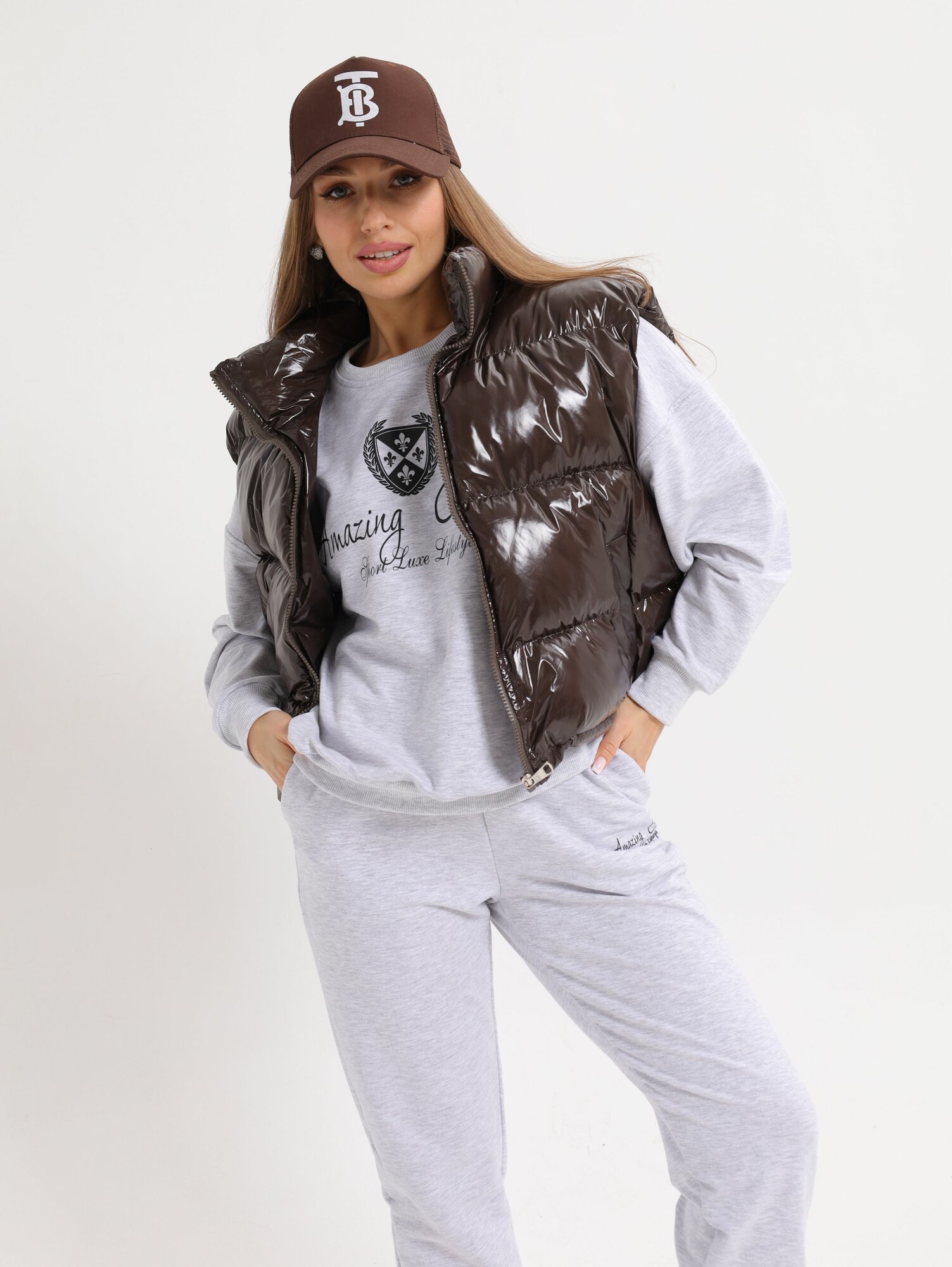 Костюм спортивный