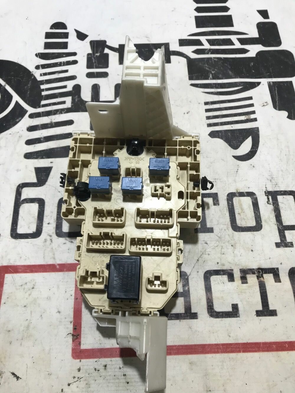 Блок предохранителей Suzuki SX4 I рестайлинг (2009—2014) 3677055L30